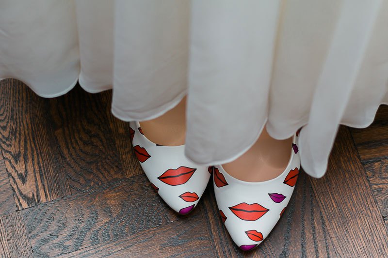 Make Your Footwear Product Photography Shine: The Do’s and Don’ts of ...